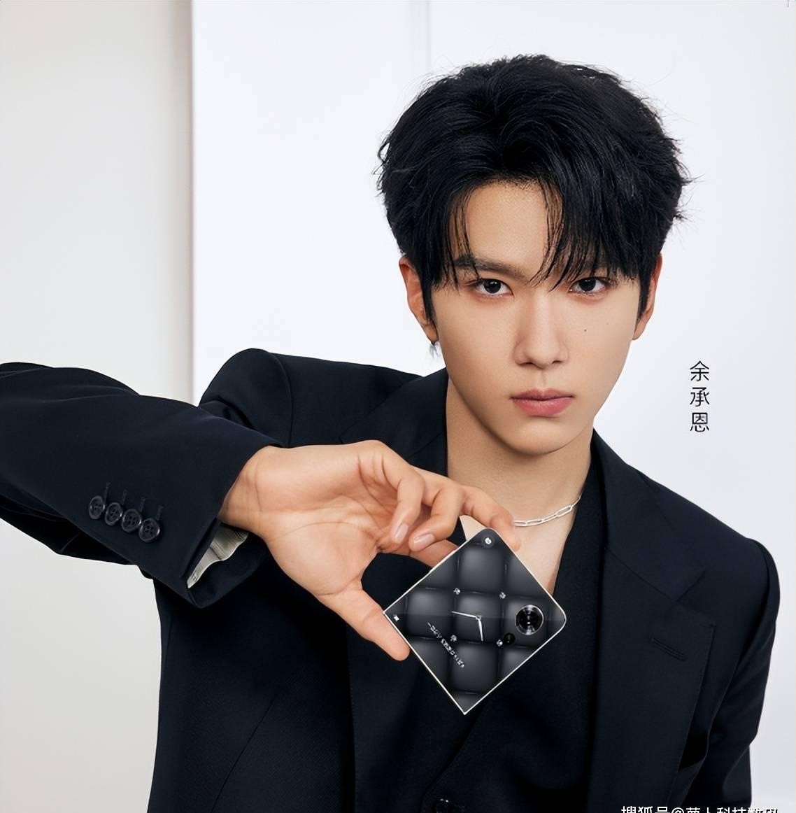 Honor Magic V Flip hands-on experience: There are some things I have to ...