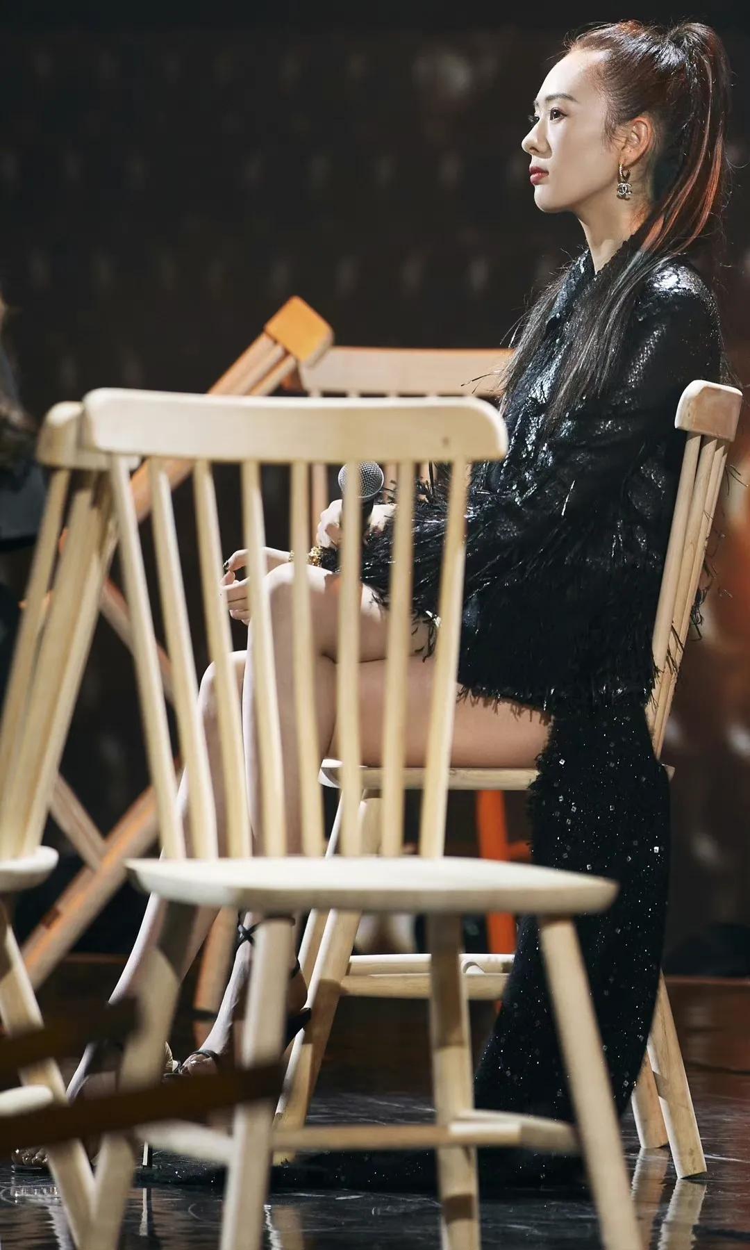 Sexy tall goddess Tong Yao beautiful picture wallpaper - iMedia