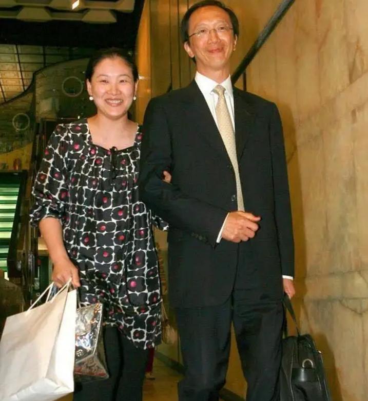 Diving Queen Fu Mingxia: Marrying a 26-year-old rich husband, having ...