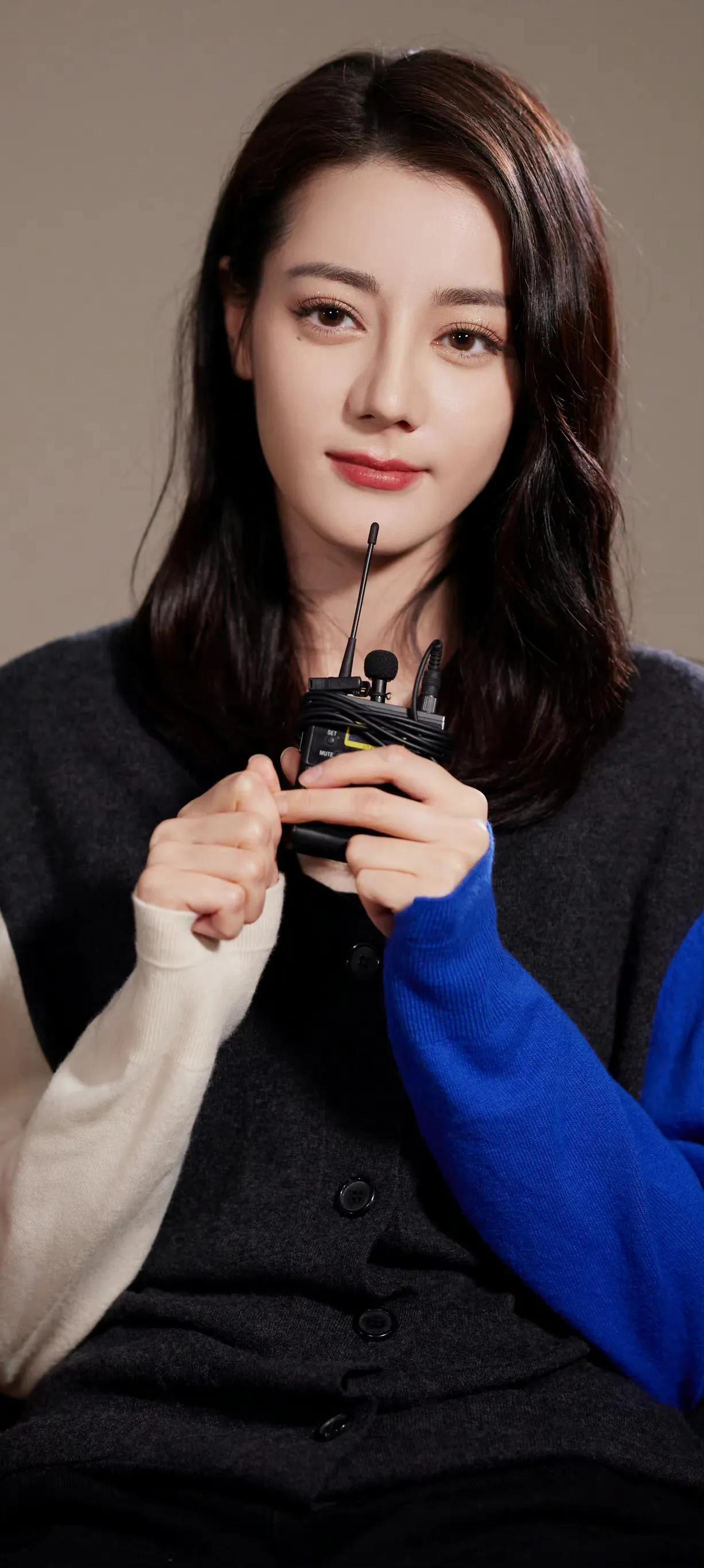 Beautiful Wallpapers - Issue 345 - Di Lieba - iMedia