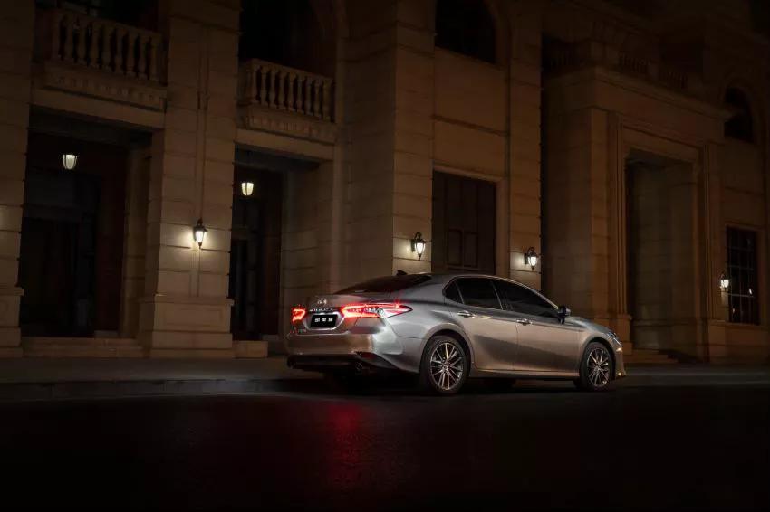 A good car is like a good wife, both appearance and connotation are ...