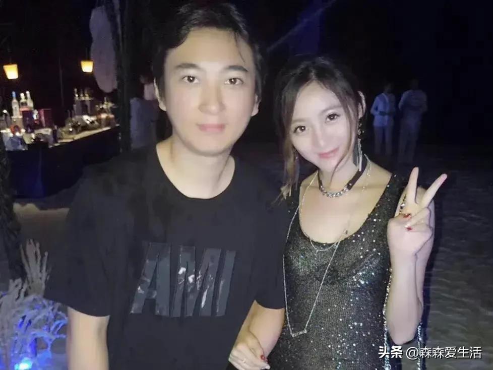 Wang Sicong, with the Japanese actress scandal frying pan, and his talent in 8 languages - iNEWS