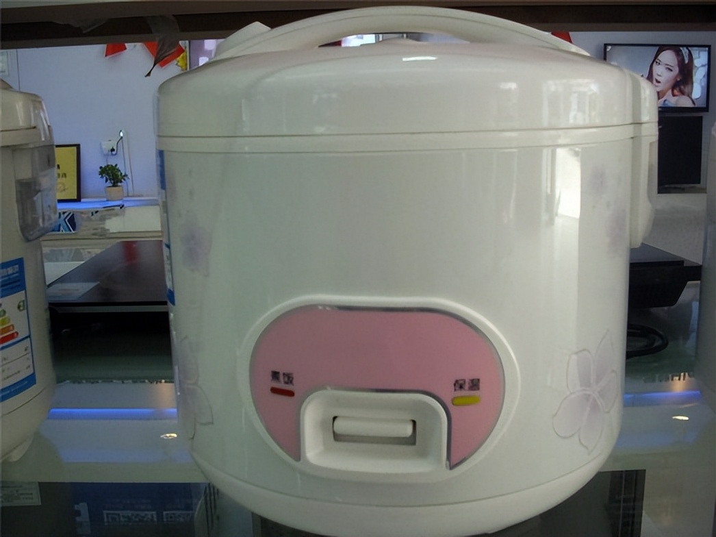 The heat preservation light of the rice cooker is on, but the cooking ...