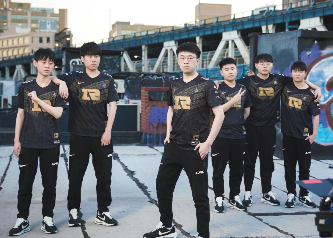 LPL's first top 16 team is born!TES lost to Vietnam and was eliminated ...