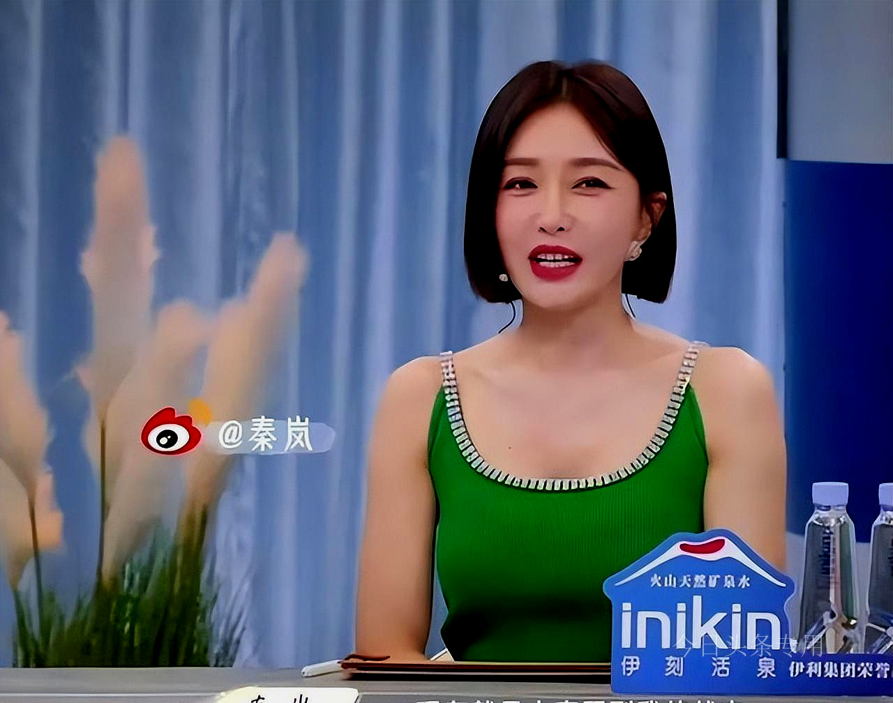 43-year-old Qin Lan finally gave Wei Daxun the title! By default, the two live together, and the ...