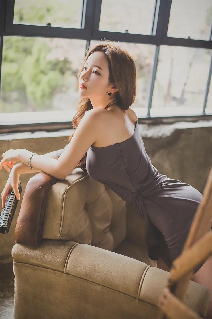 Li Yanjing Beautiful Picture Series (25) - iNEWS