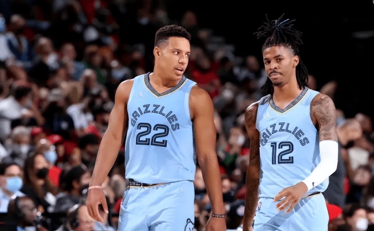 38 points + 32 points + 28 points!No one wanted the draft back then ...