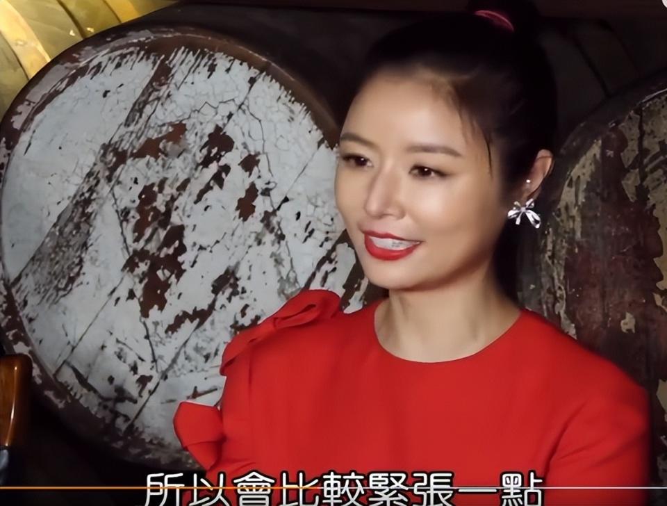 What a shame! Ruby Lin responded to Zhou Jie's kiss scene incident for the first time, and ...