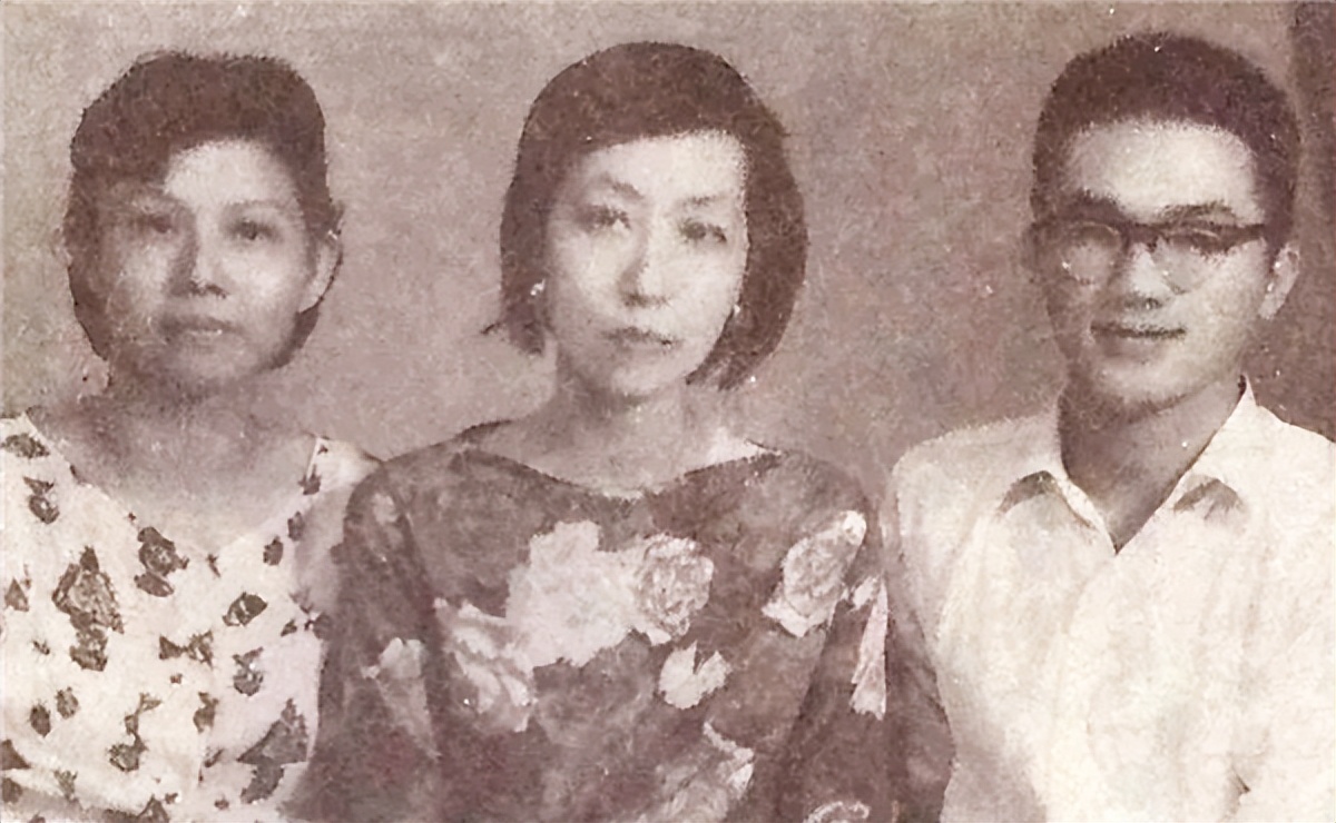 Zhang Ailing's miserable old age: she moved 180 times in three years ...