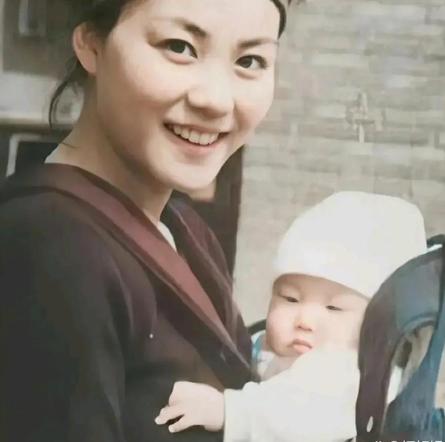 Faye Wong's pursuit of love Dou Wei was let down, Feng Fei's love ...