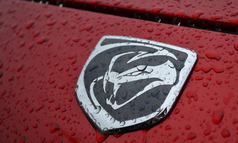The four brands that use snakes as car logos are not fully recognized ...
