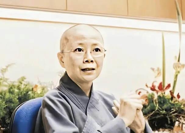 71-year-old Alan Tan, an artist with both virtue and art, why has he ...