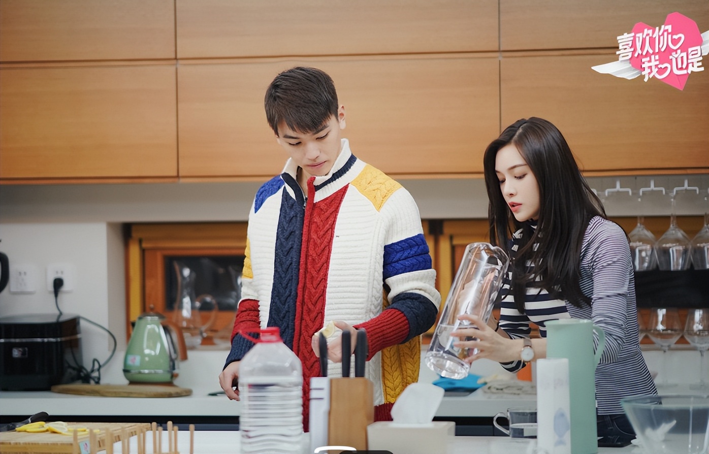 Female stars in love observation programs: exuding the charm of independent women - iMedia