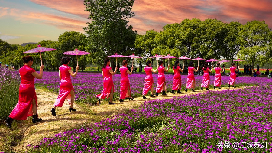 "Xiantao Wonderland, Water Town in Dreams" · The scenic spot is very ...