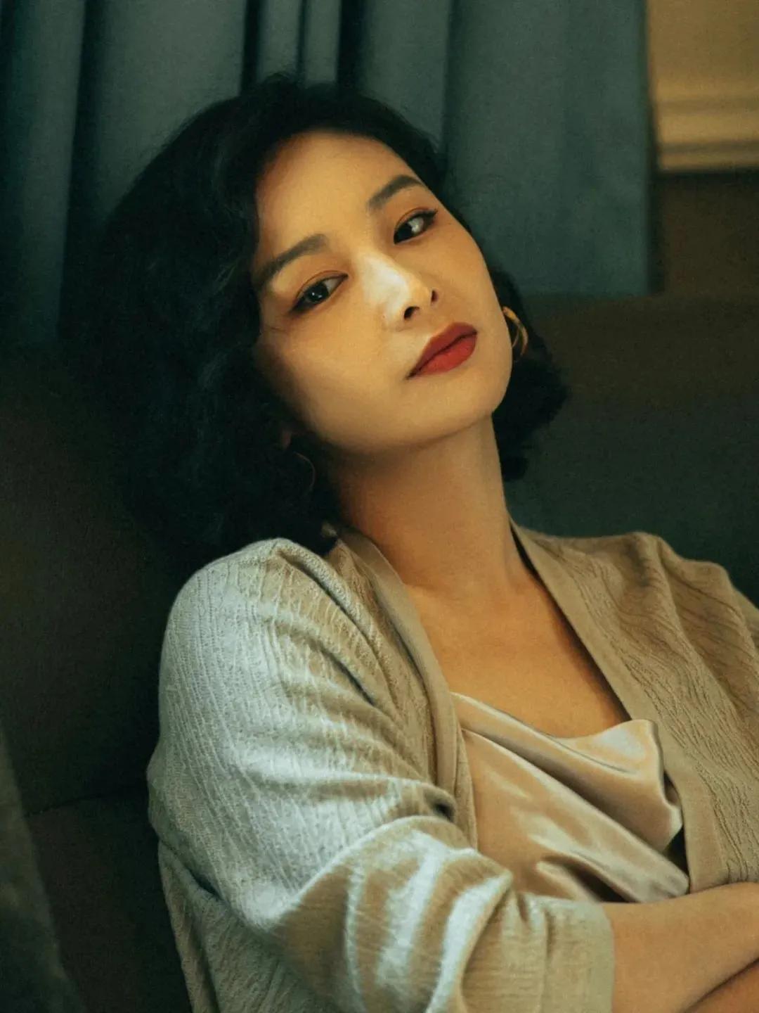 After the finale of "The Knockout", she became popular overnight, and ...