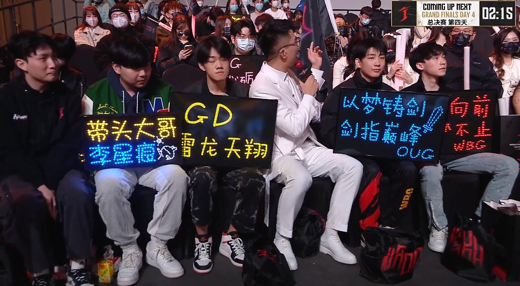 Spider rebellion after winning the cup?Holding up the OUG support sign ...