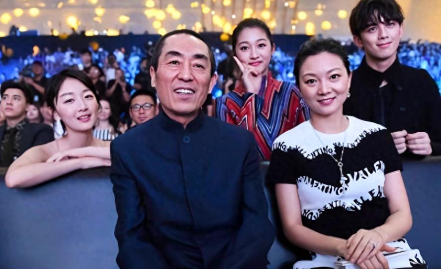 Gong Li is no longer silent and reveals the scandal between Zhang Yimou and Chen Ting. No wonder ...