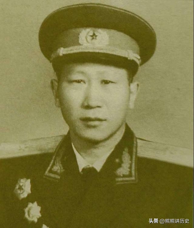 There are six founding major generals who have reached the national ...