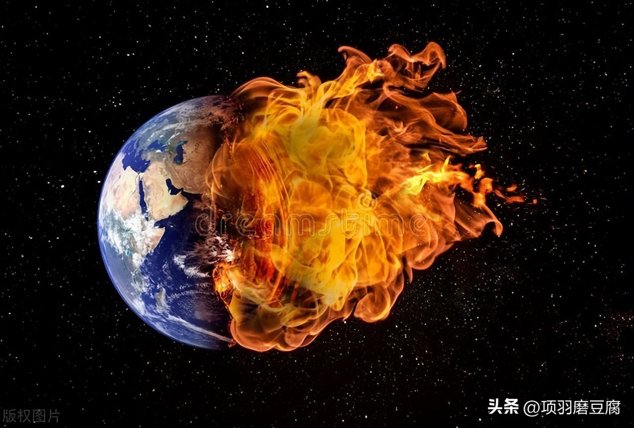 World War II nuclear war: Hiroshima and Nagasaki, two atomic bombs ...