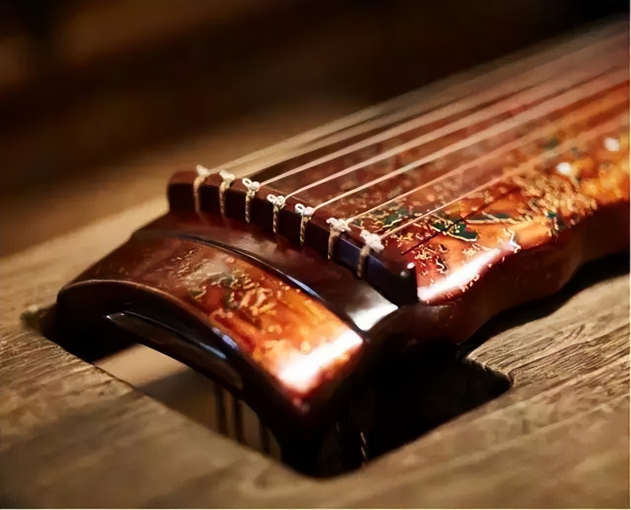 Warning: Yu Boya dropped the qin Xie Zhiyin, do you know how precious ...