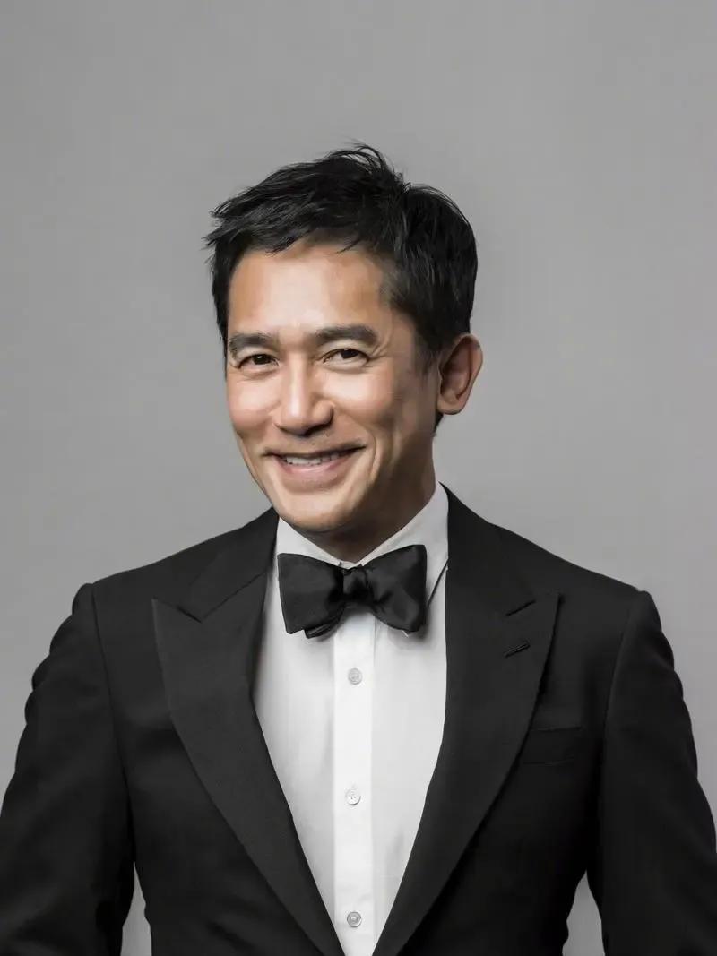 The male god Tony Leung wears a 190,000 watch and costs 400,000 for a ...