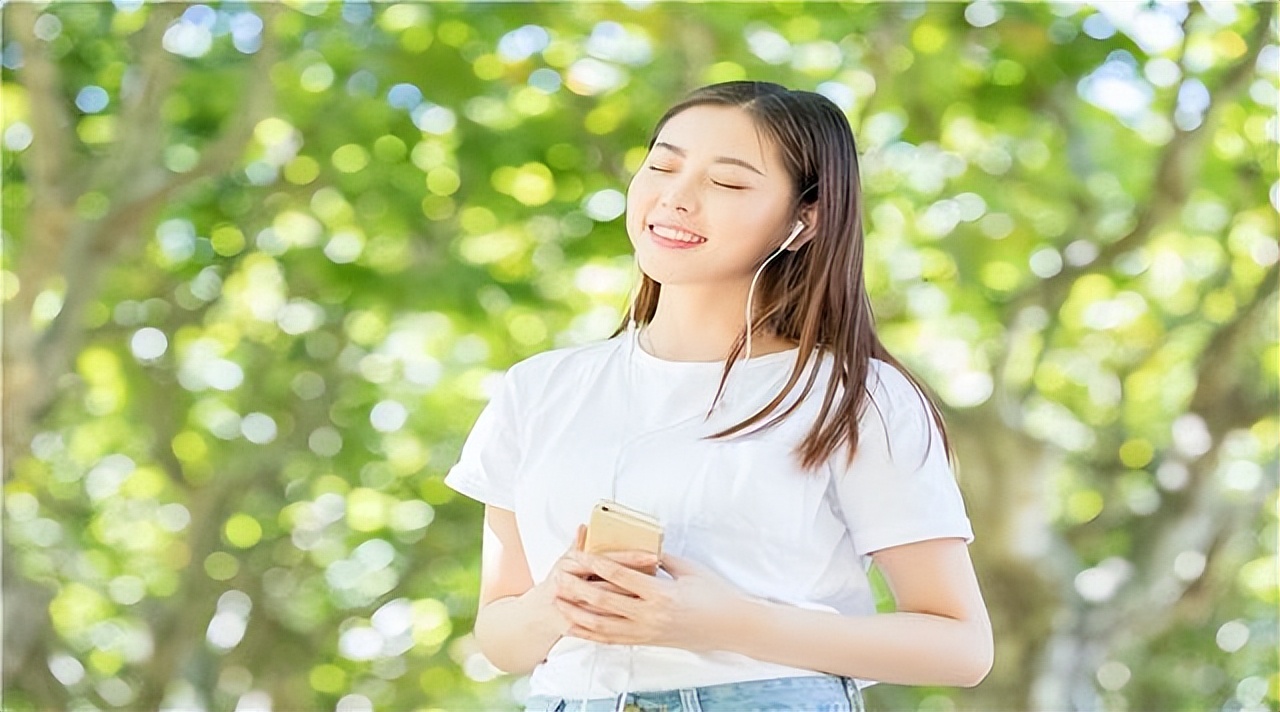 How serious are the hazards of headphones?What earphones can reduce the ...