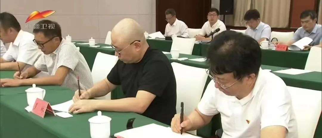 Is Dolan a grassroots singer? - iMedia