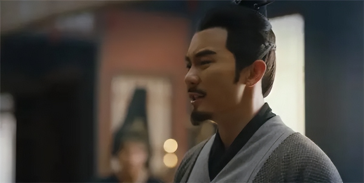 After defeating Zhen Ji and becoming the first queen of the Three ...