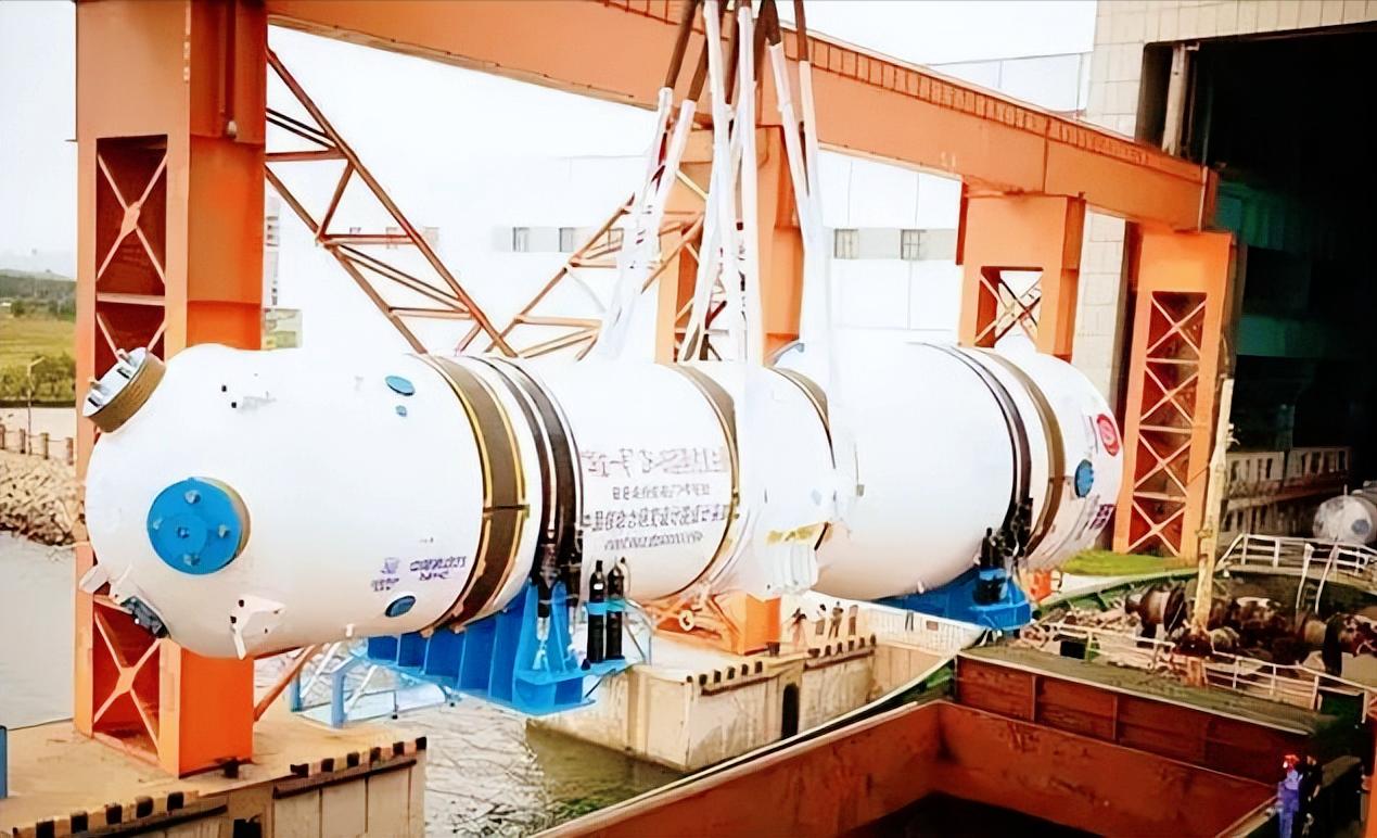 China's Linglong No. 1 nuclear reactor with 280,000 horsepower, the ...