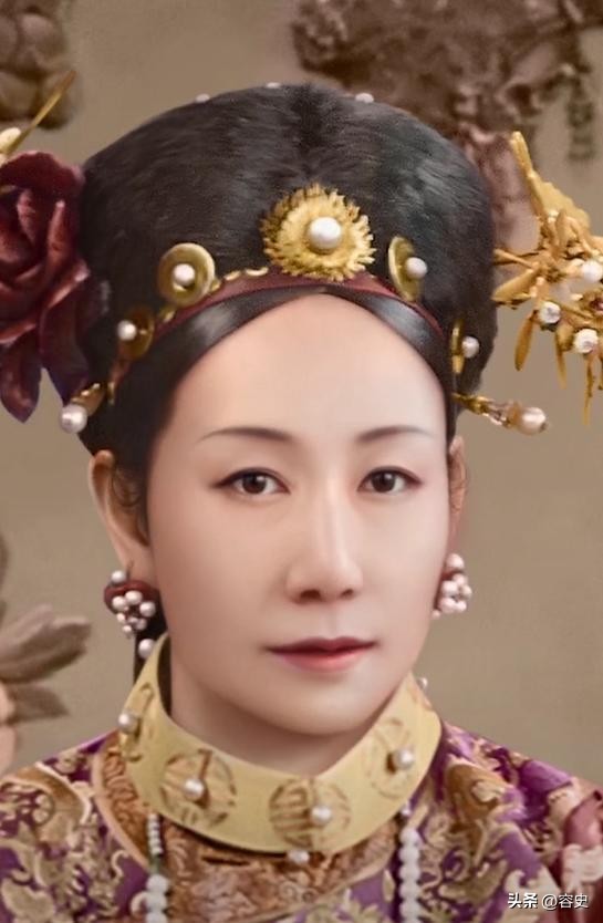 In 1880, Empress Dowager Cixi was diagnosed with a happy pulse. Empress ...