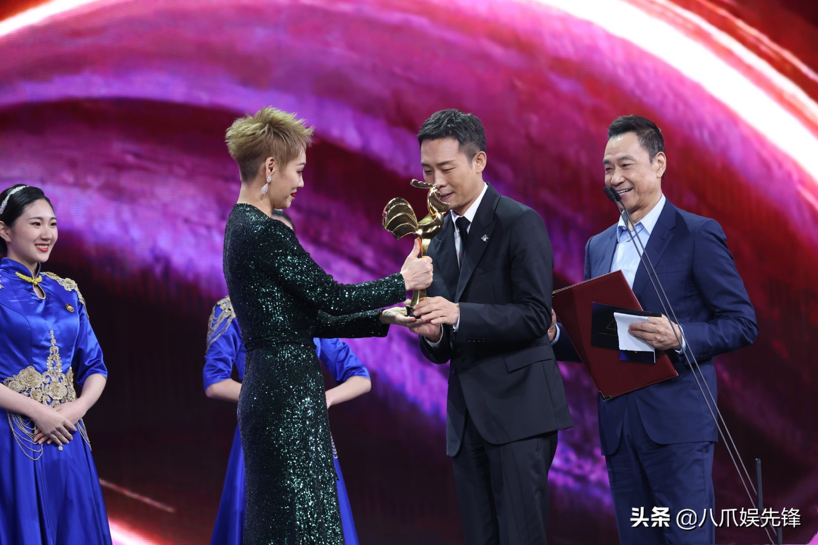 The list of Golden Rooster Awards, Zhang Yimou, Zhang Yi, and Zhang ...