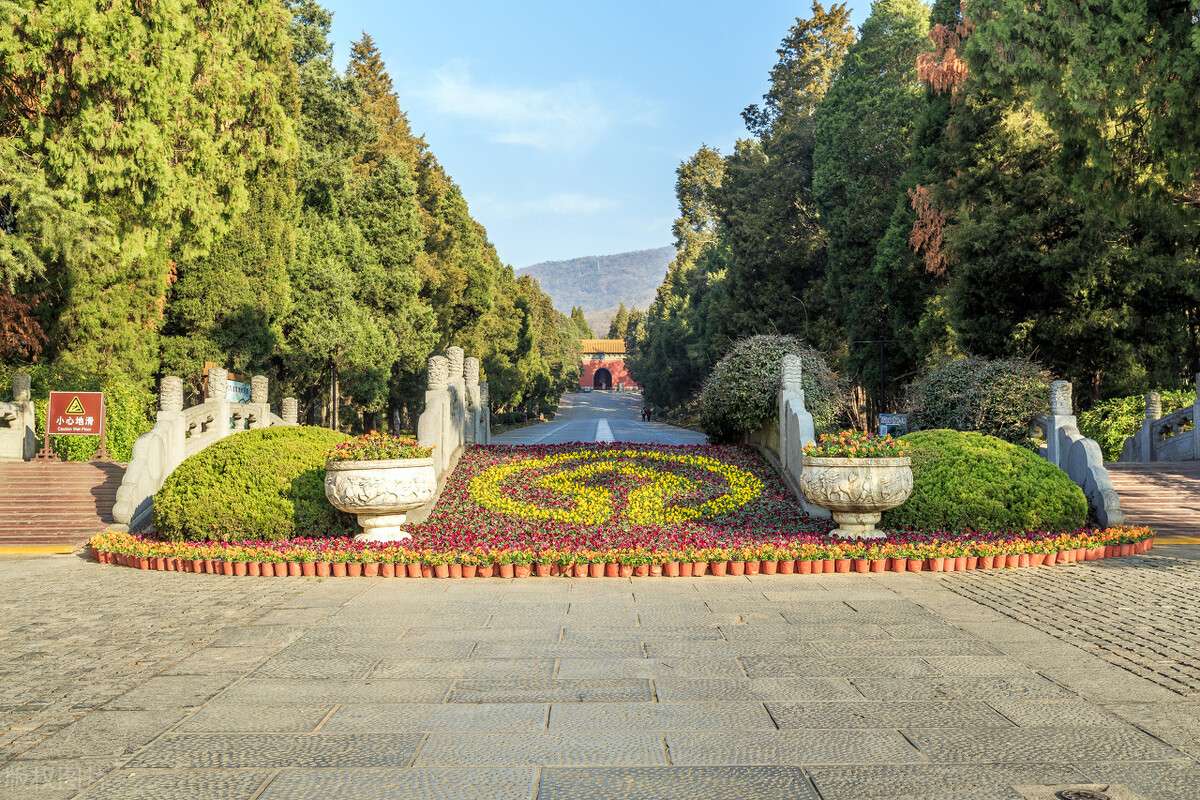 How did the comprador class of the Donglin Party grow up in the Ming ...