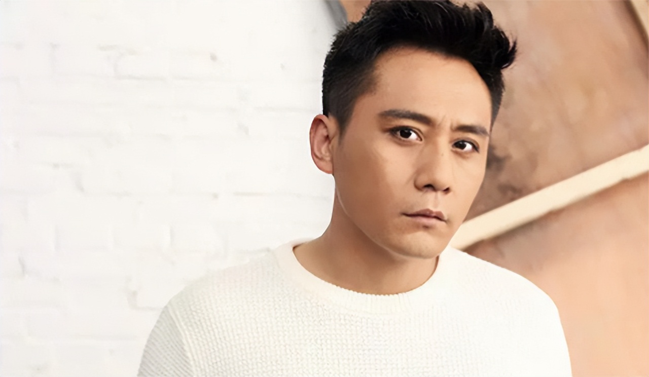 Liu Ye: In order to take care of his seriously ill foreign wife, he took a break from filming ...