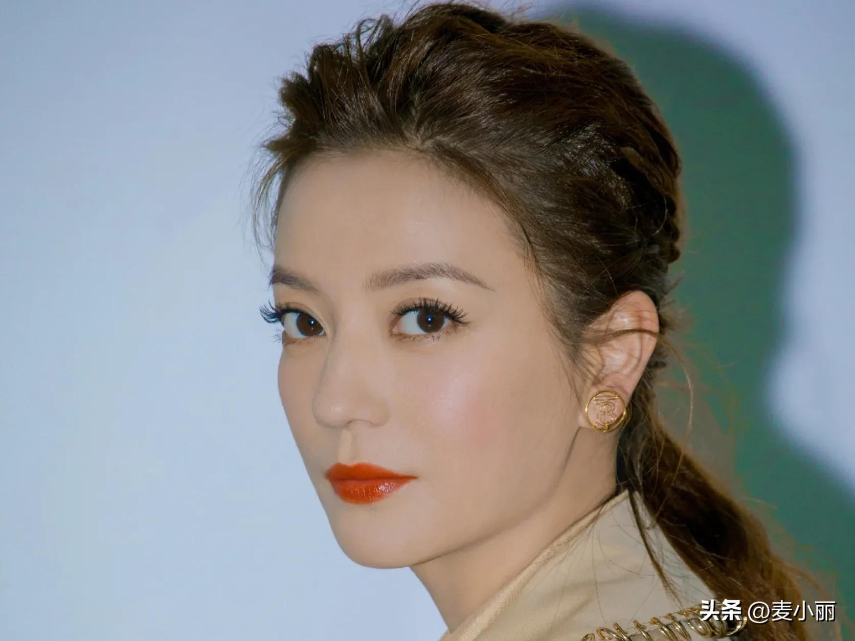 Zhao Wei, who has faded out of the entertainment circle for many years ...