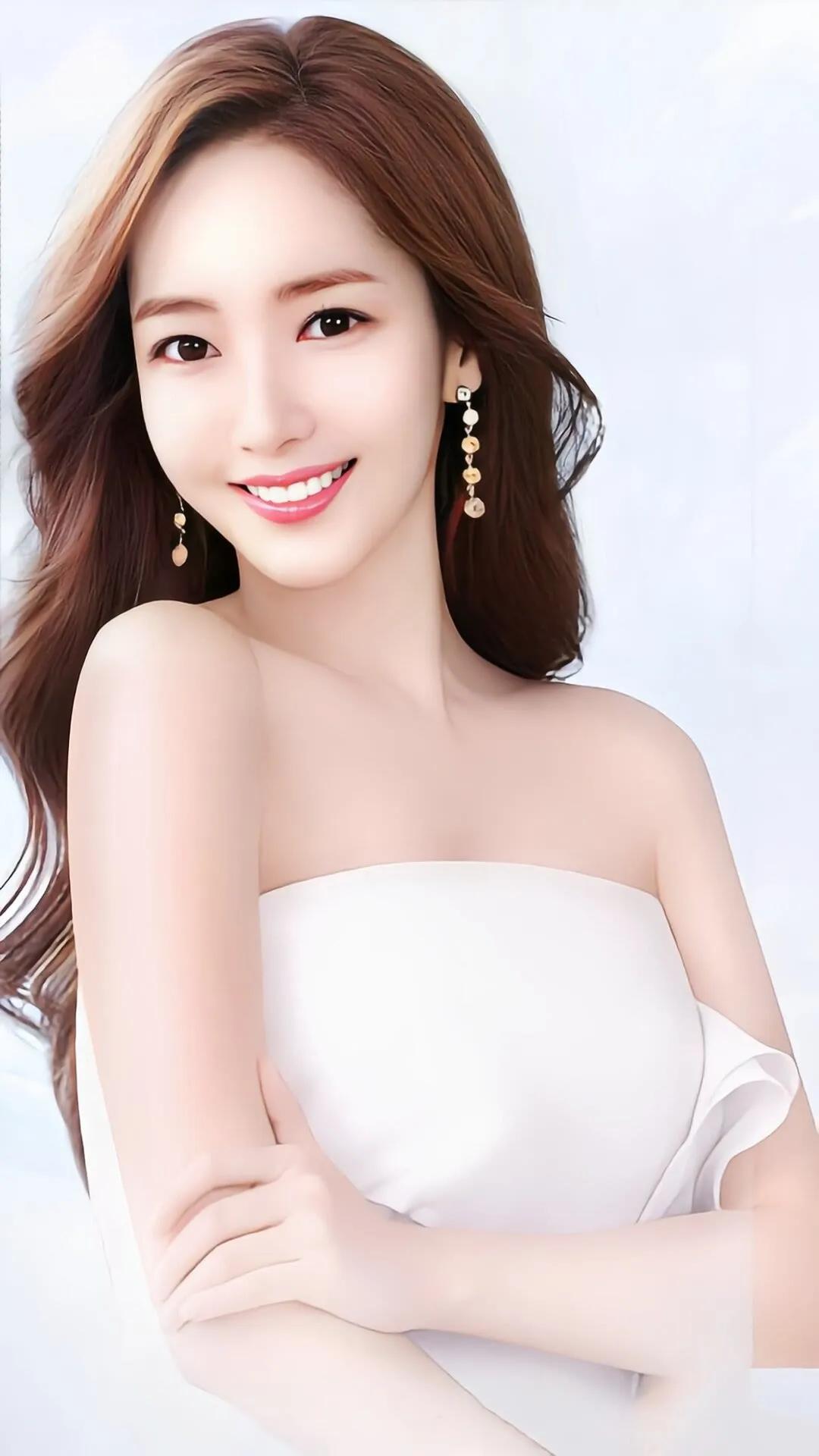 South Korean actress - Park Min Young - iMedia
