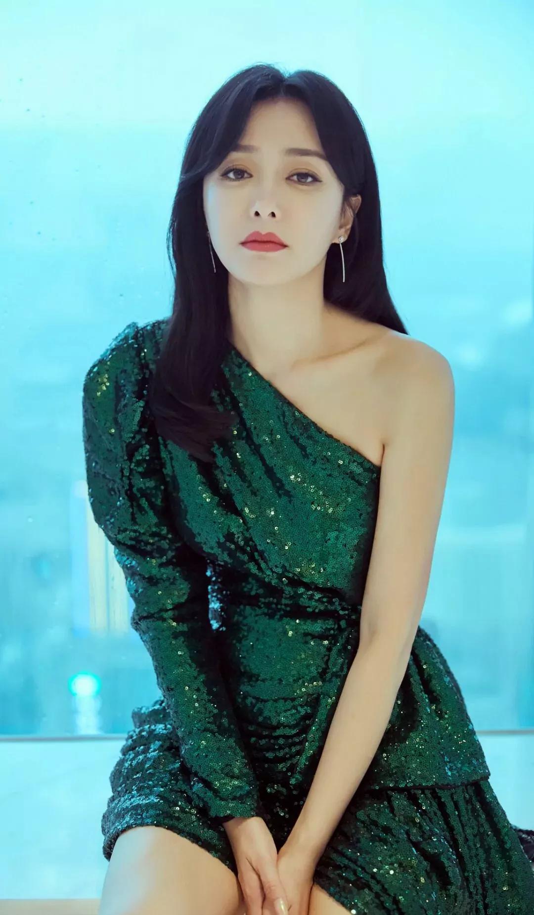 Celebrity Pretty Woman: Mrs. Musk Qin Lan - iMedia