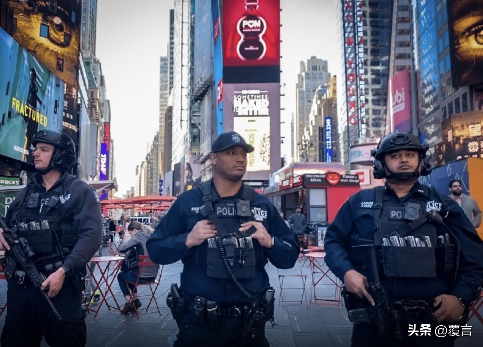 In addition to the CIA, there are more than 10 intelligence agencies in ...