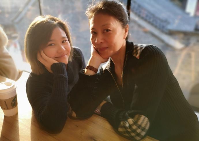 Yue Hong's daughter Yue Yinen: Her parents divorced when she was 5 ...