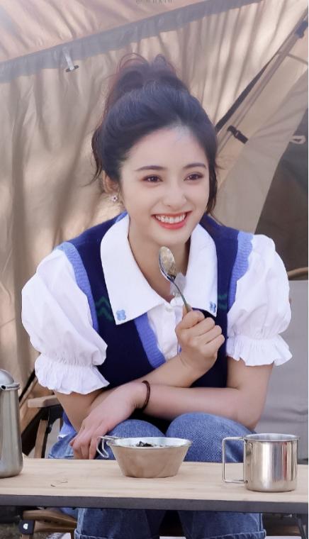 "The Future Has Come": Shen Yue's crying scene is so explosive - iNEWS