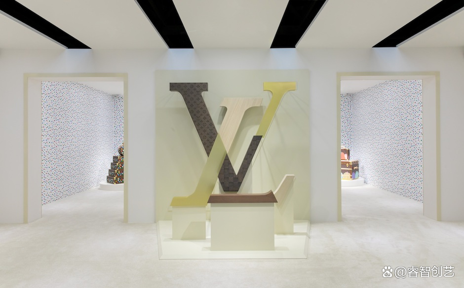 What to see at the LV Collection Crafts Exhibition - iMedia