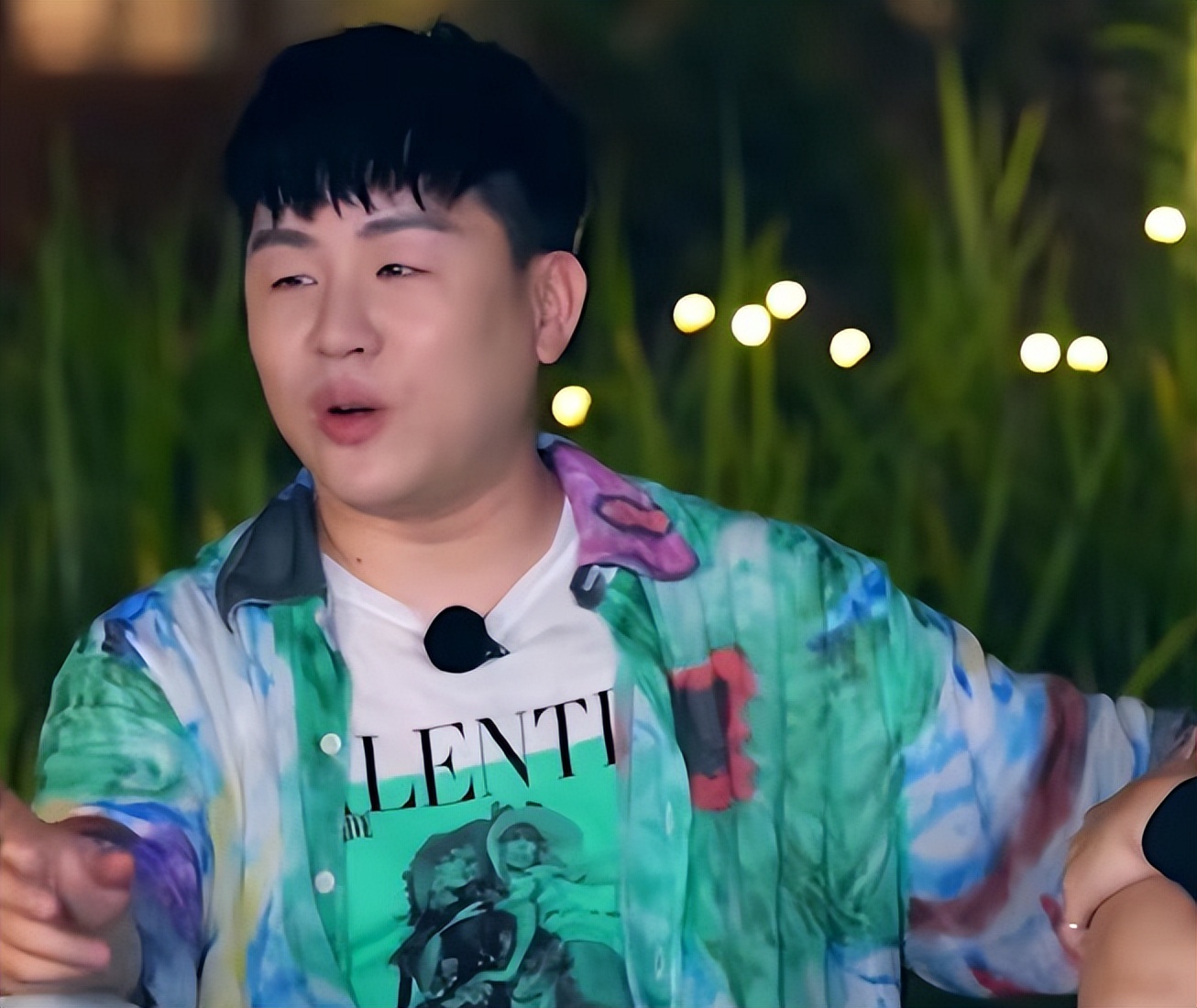 Hu Yanbin's "decentness" was completely exposed by Shuangzi after all ...