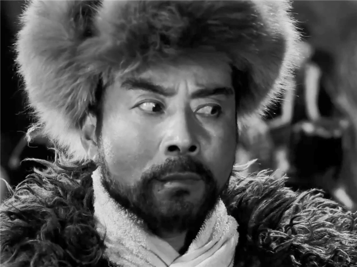 1960's "Lin Hai Xue Yuan": Wang Runshen played Yang Zirong alive ...