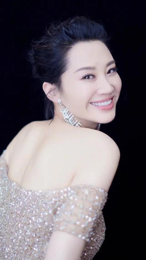 The 52-year-old Xu Qing became a 22-year-old princess. After many ...