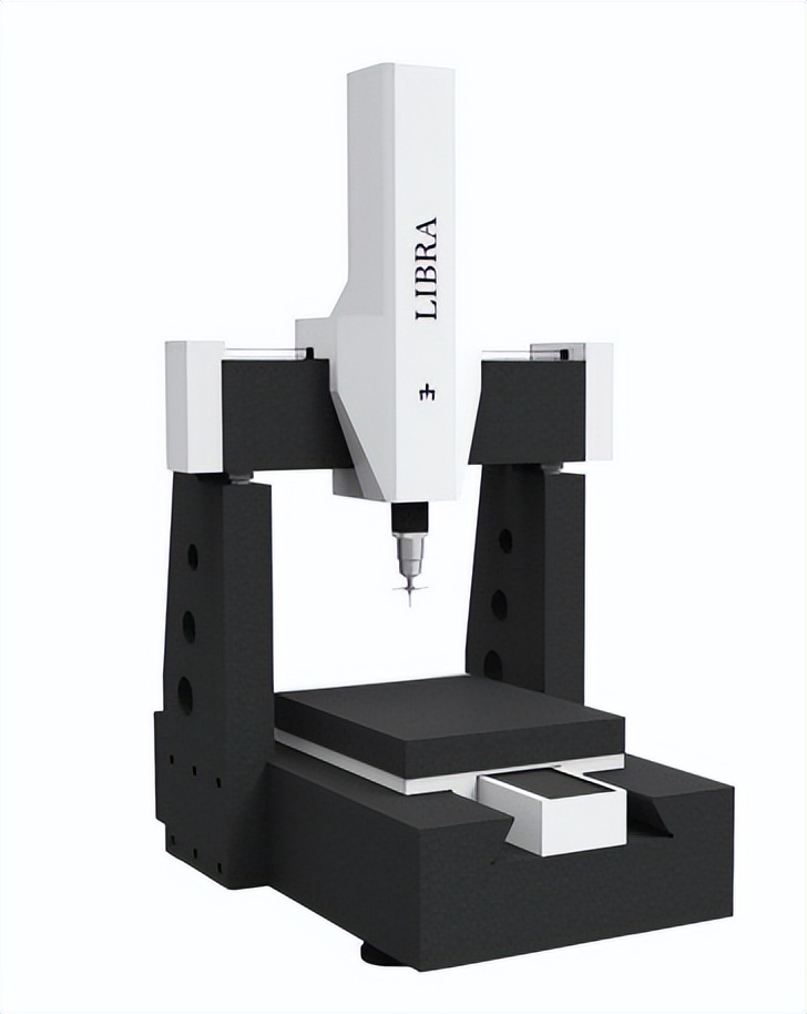 Efficient and fast measurement of holes and flatness of notebook bottom ...