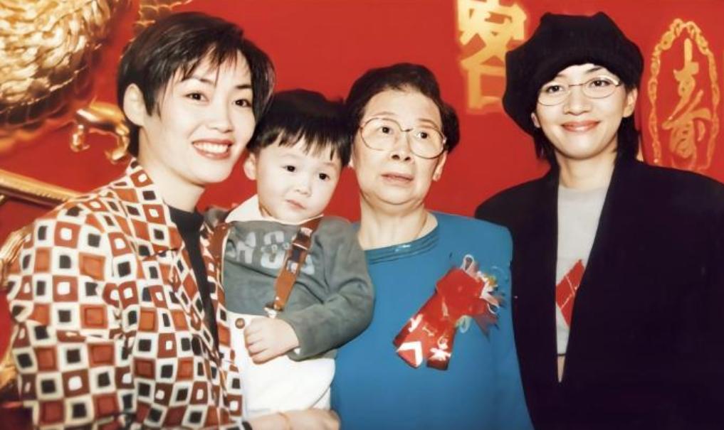 19 years after Anita Mui's death, the Mei family's mother and son are ...