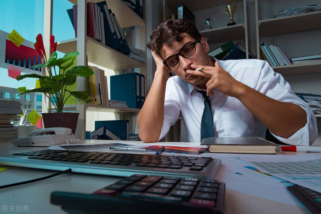 Is thinking too much sick?14 Behaviors That Show You're an Overthinker ...