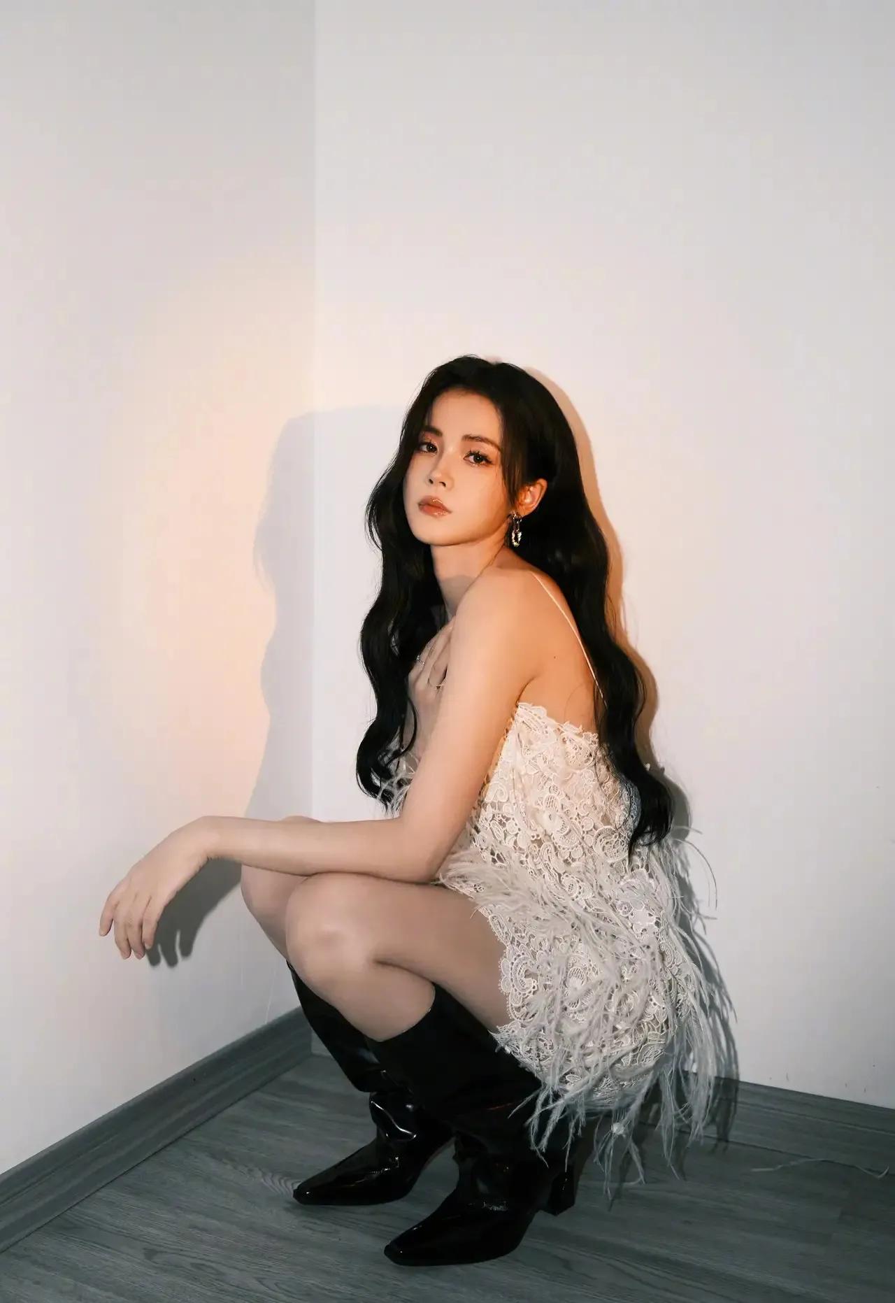 Hong Xiao is so pretty - iNEWS