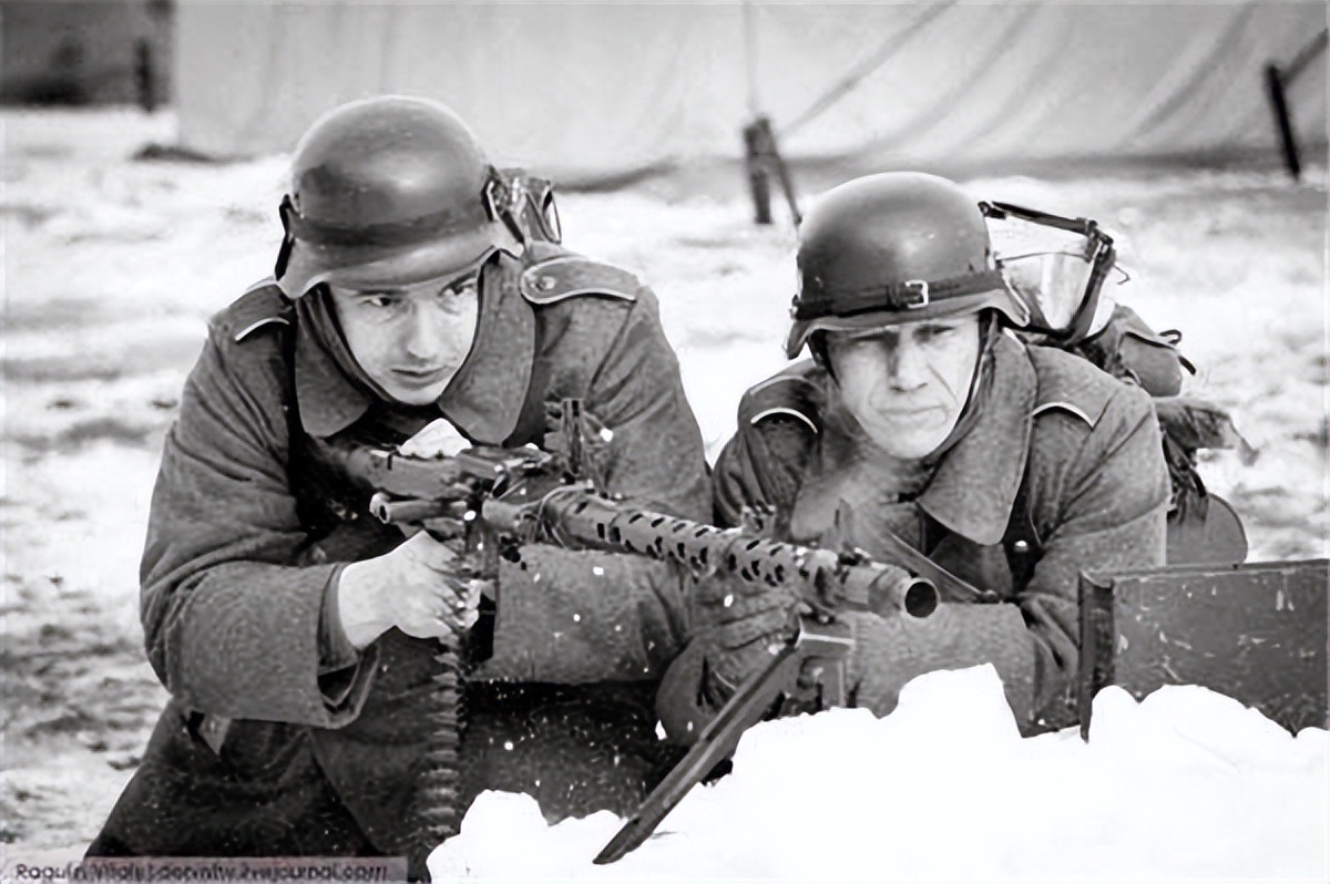 If World War 3 really broke out, which countries would be on the safe ...