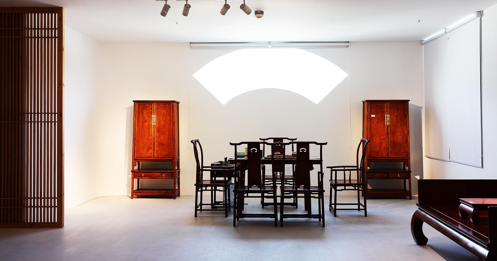 Hainan huanghuali, the "legend" in mahogany - iNEWS