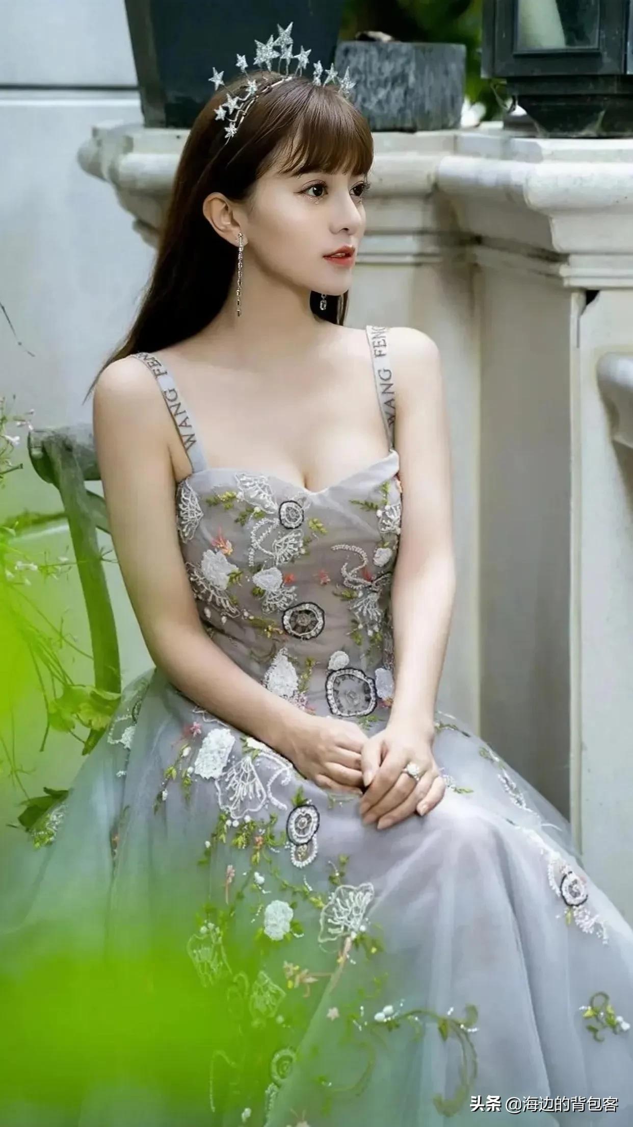 Tibetan pop singer Alan, not only has a good song but also a beautiful ...